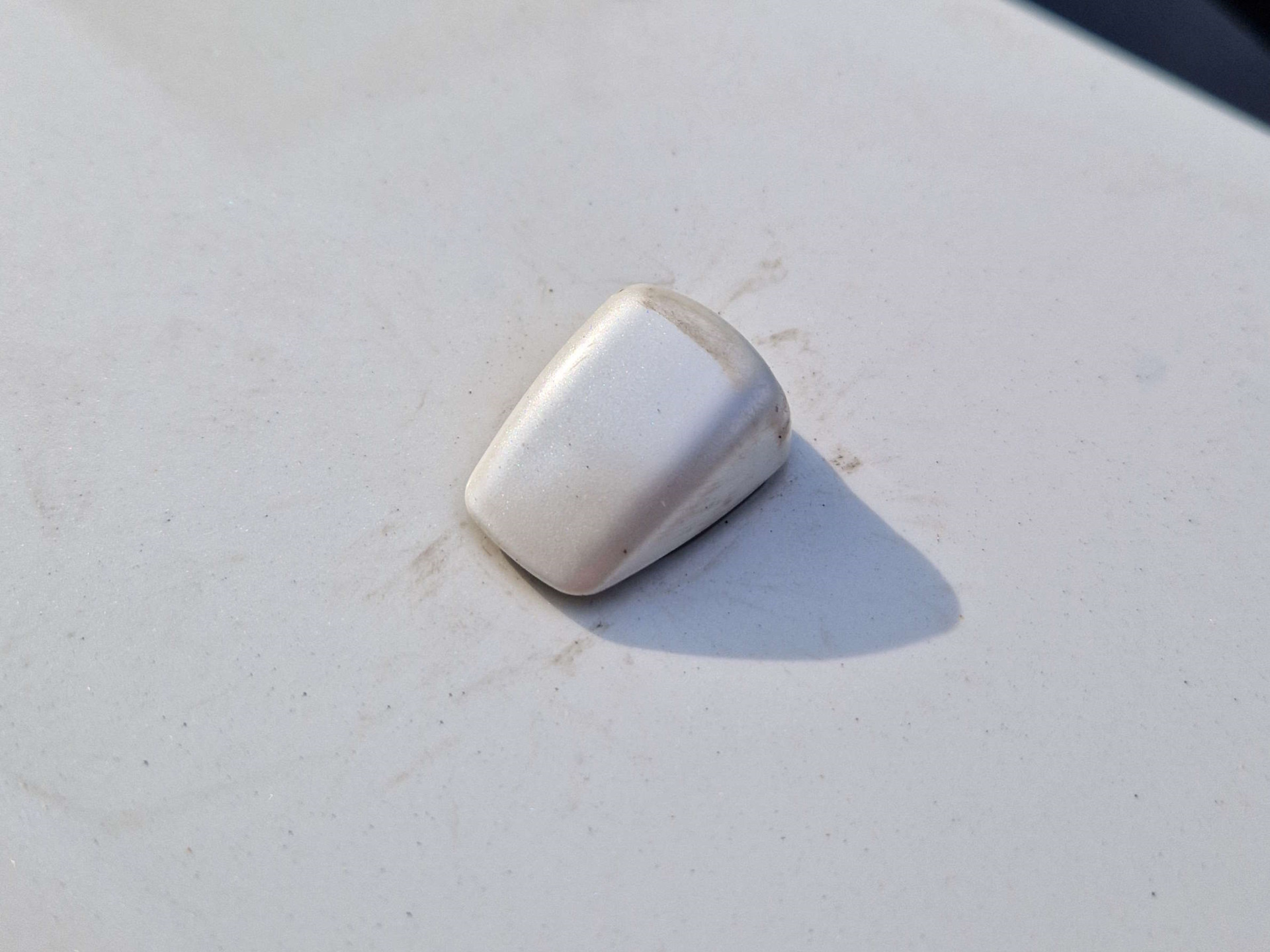 Запись #2. Заменил форсунки омывателя и установил пружинку лючка ...