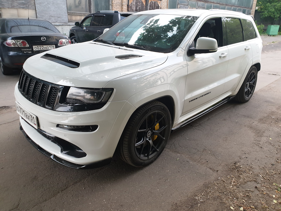 Сплитеры боковые на пороги JEEP SRT8 WK2 — DS-Tuning на DRIVE2