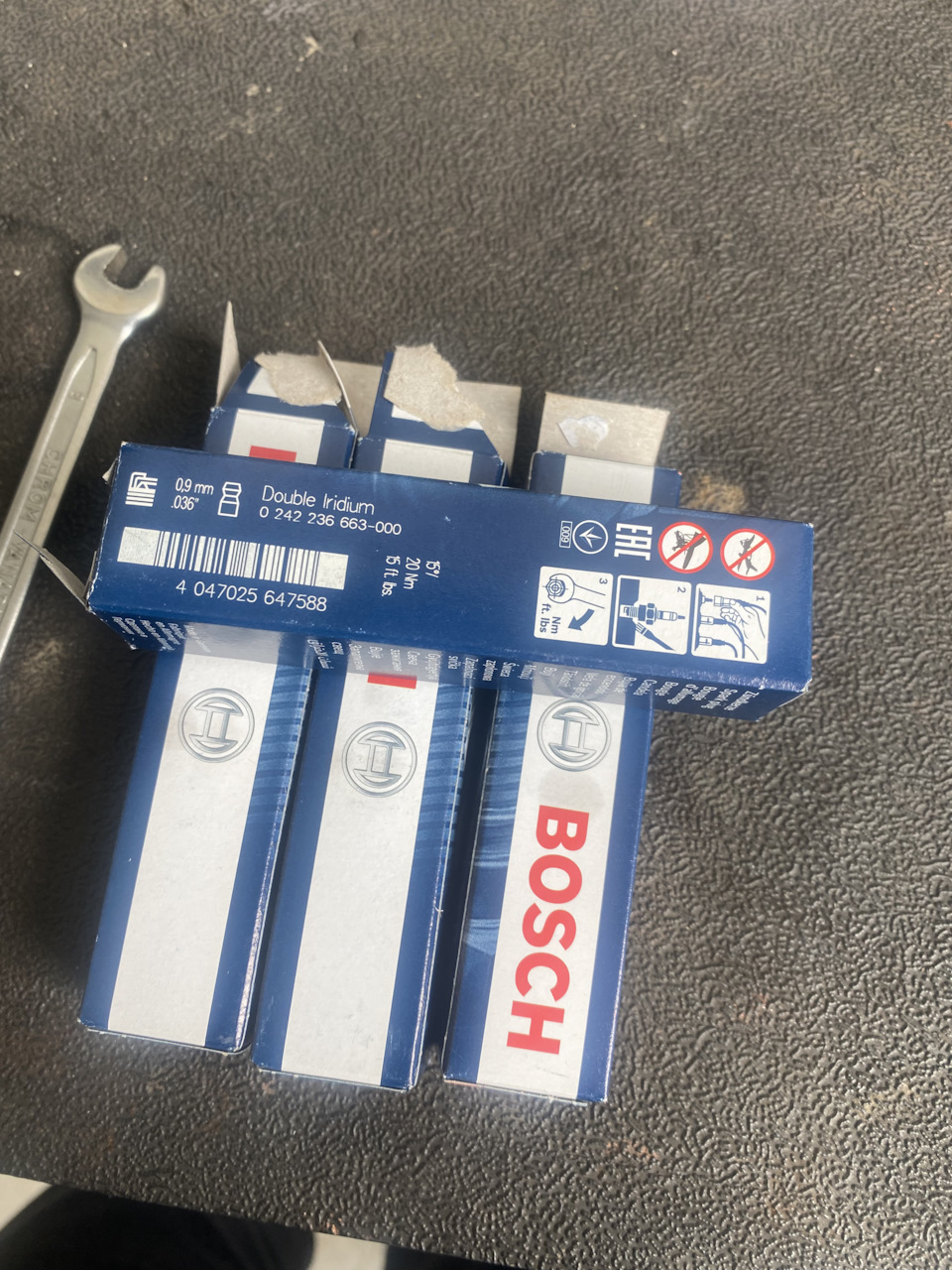 0242236663 Свеча зажигания BOSCH | Запчасти на DRIVE2