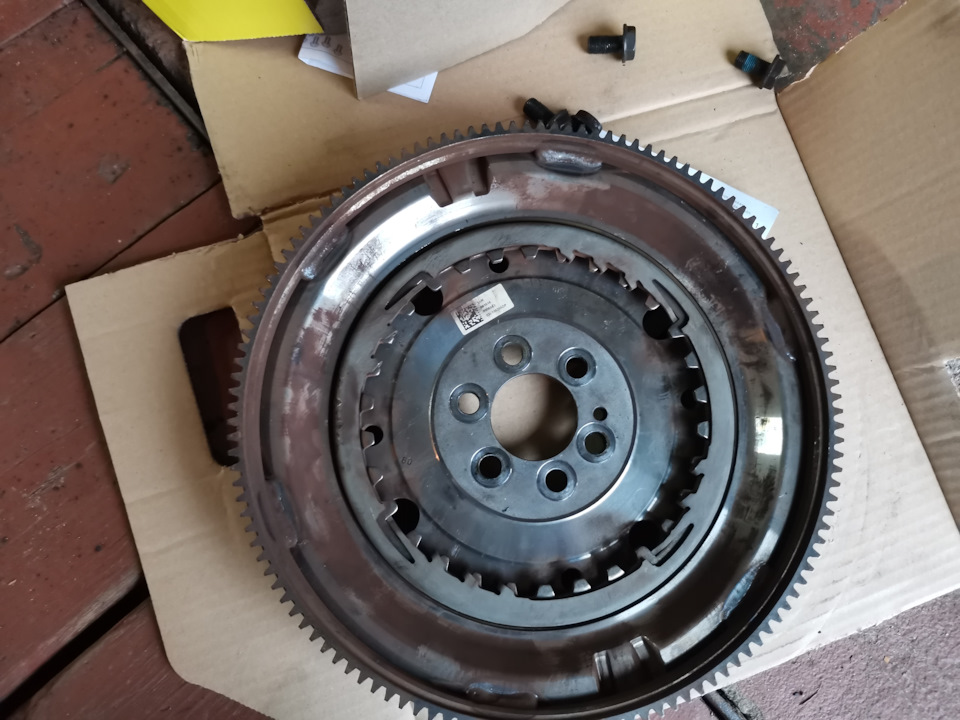 415054509 Маховик LUK | Запчасти на DRIVE2