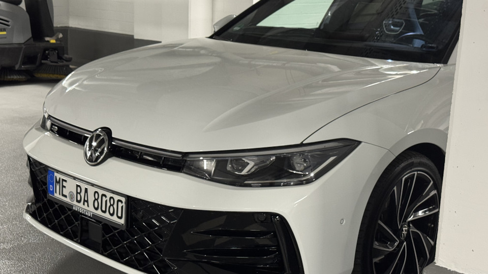 Volkswagen Passat Variant (B9) 2.0 дизельный 2024 | TDI 150 R-Line B9 ...