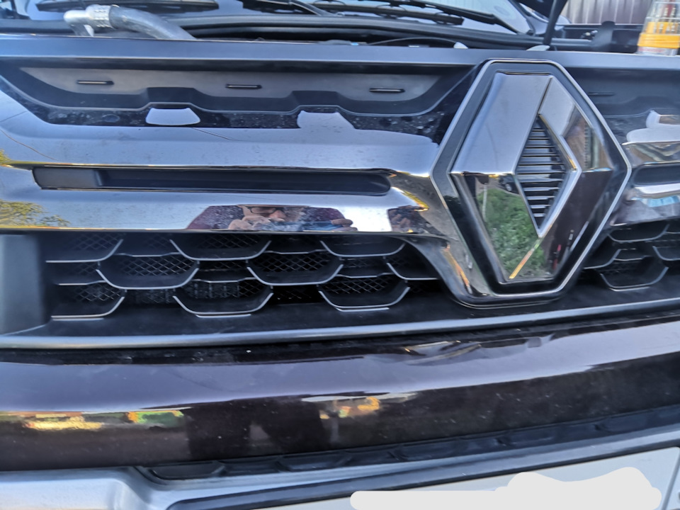 🌼Сетка в радиатор — Renault Duster (1G), 2 л, 2017 года | тюнинг | DRIVE2