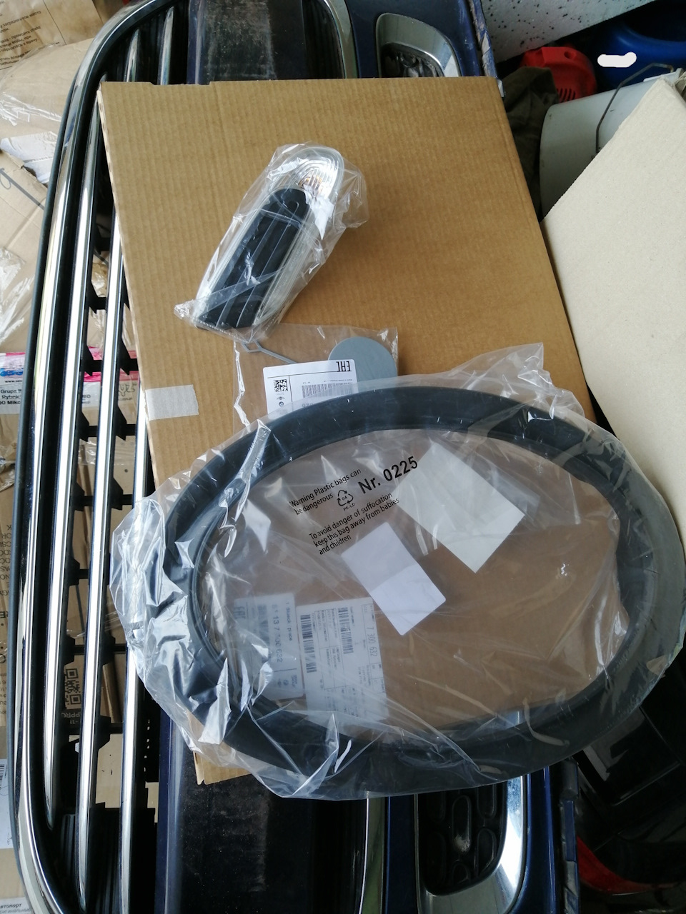 Пока машин плыл — MINI Cooper Mk III, 1,5 л, 2015 года | запчасти | DRIVE2