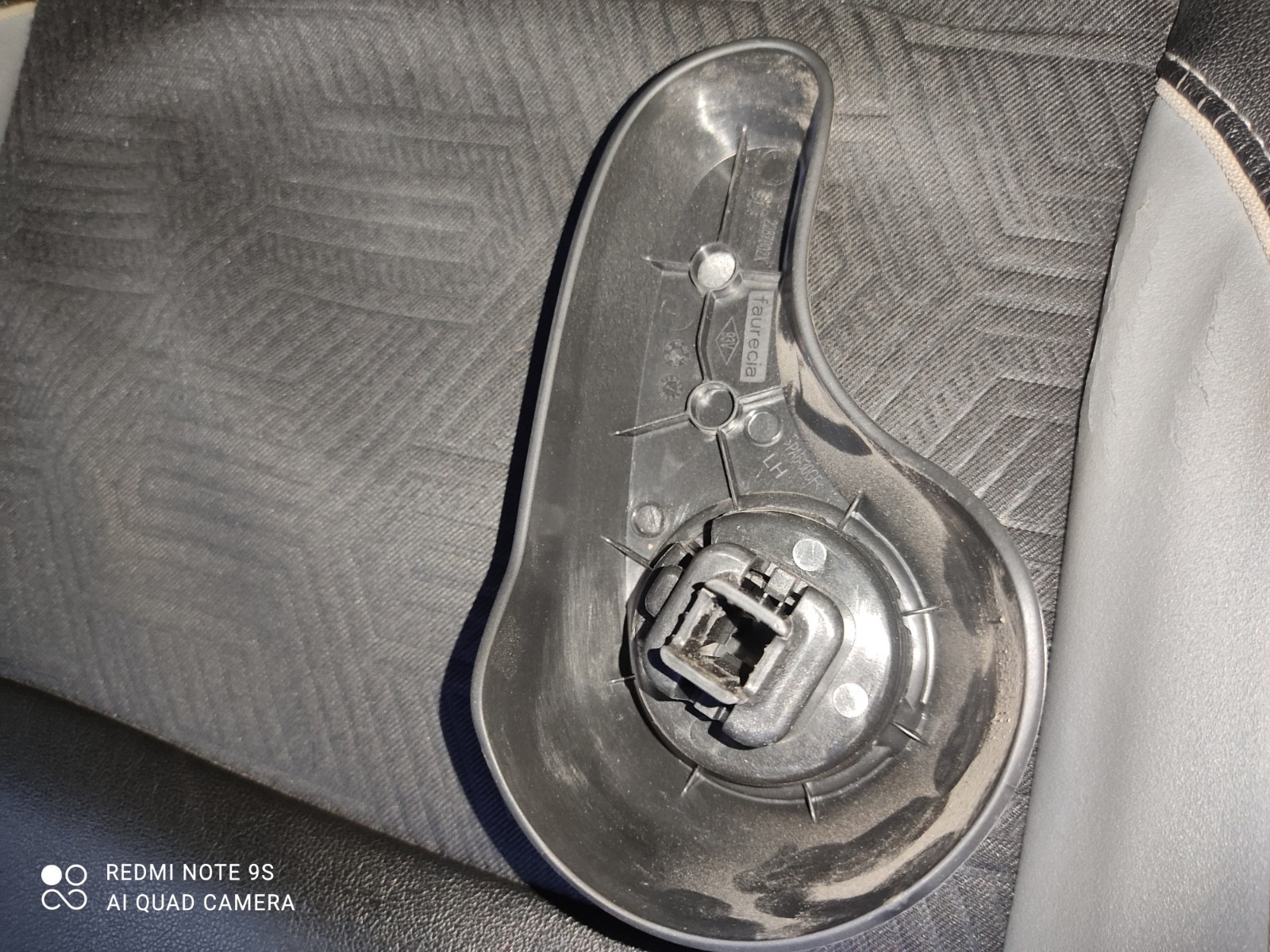 Крестовина заднего кардана — Mitsubishi L200 (3G), 2,5 л, 2005 года ...