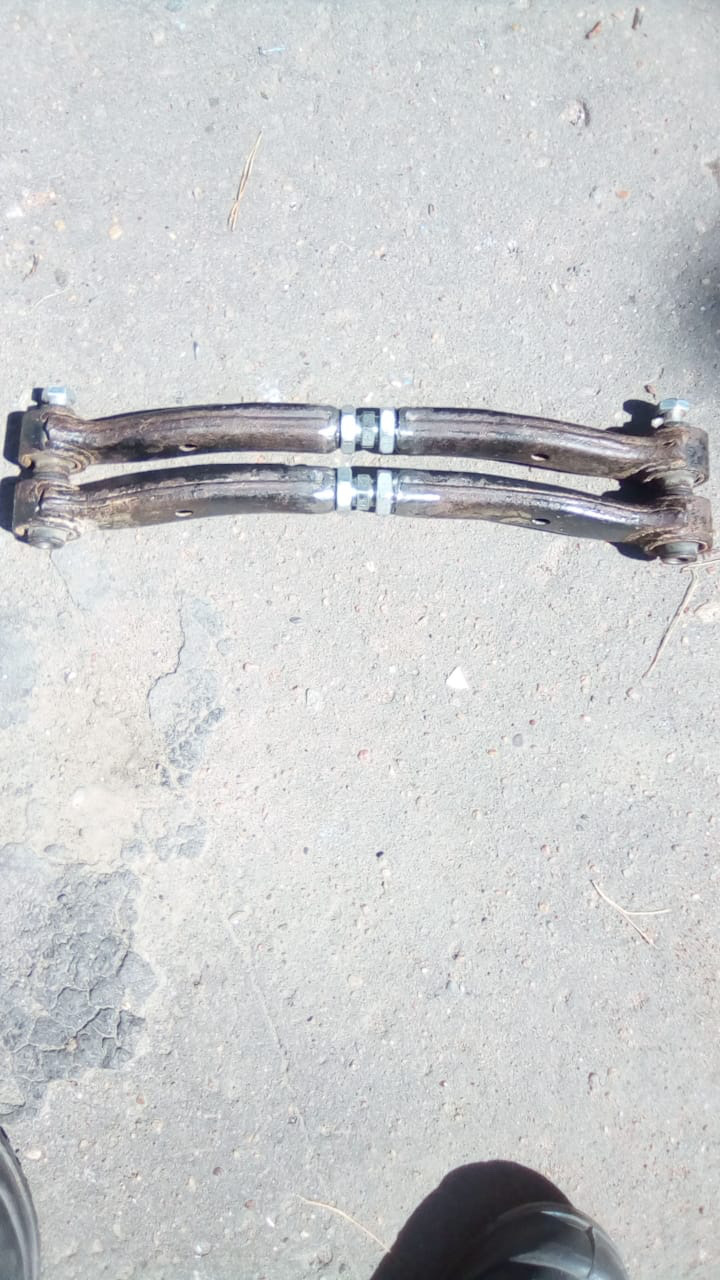 Развальные рычаги с регулировкой. — Hyundai i30 (1G), 1,6 л, 2011 года ...