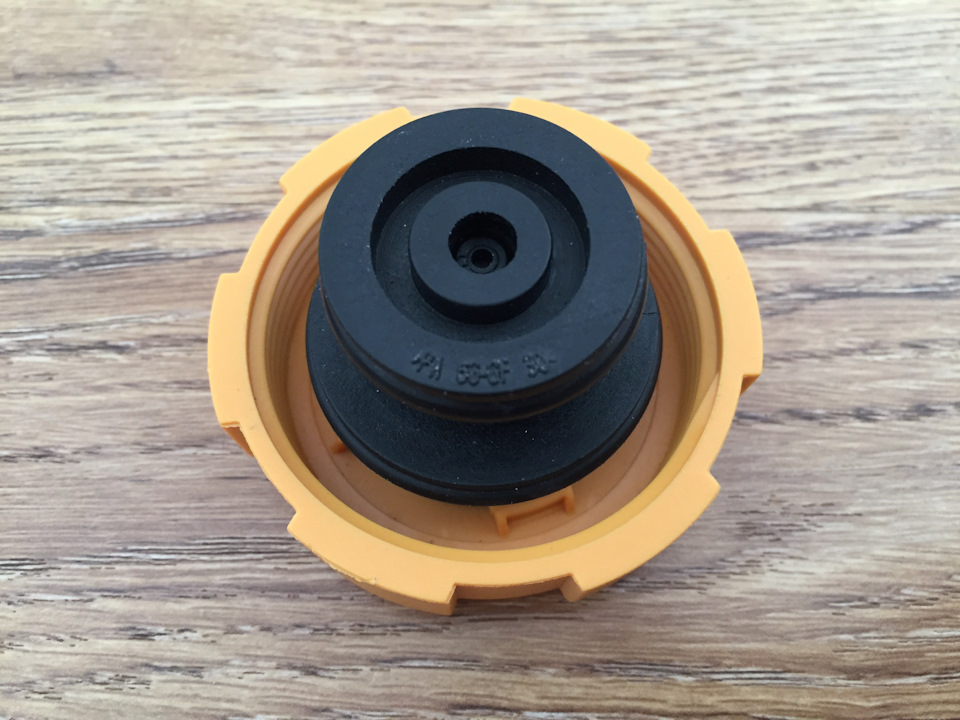 [107] Fiat — Крышка расширительного бачка — Opel Astra H, 1,3 л, 2007 ...