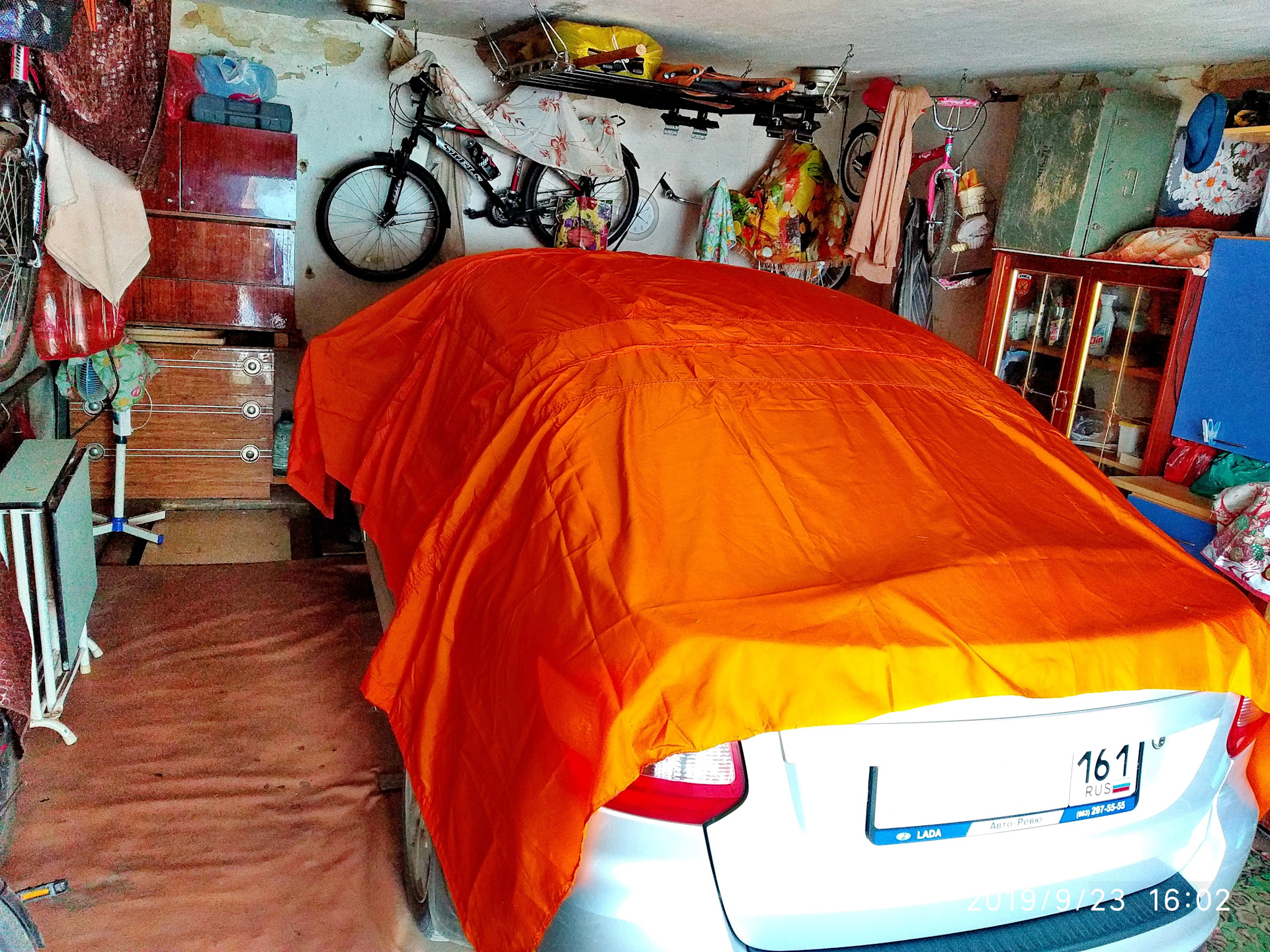 Чтоб не пылилась — Lada Гранта Лифтбек 1g 1 6 л 2015 года