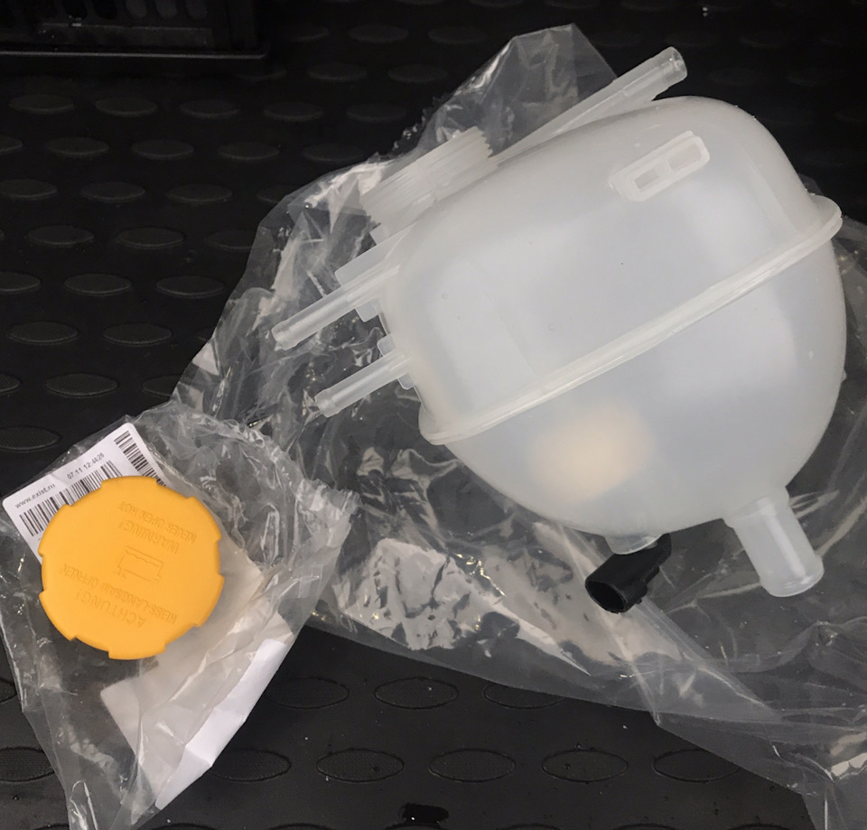 Бочок потик . + настройка омывания лобаша — Saab 9-3 (2G), 2 л, 2008 ...