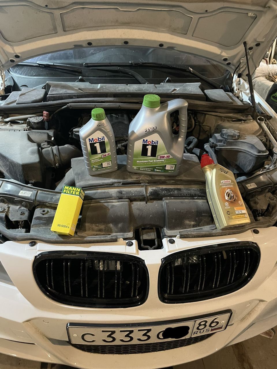 ТО (замена масла в ДВС и Редукторе) — BMW 3 series (E90), 2 л, 2010 ...