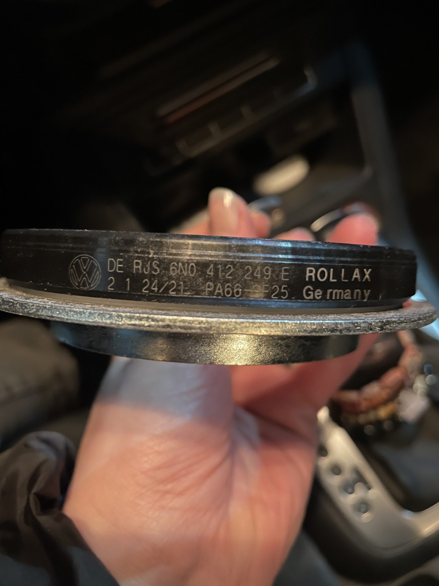 Замена опорных подшипников — Volkswagen Tiguan (1G), 2 л, 2016 года ...