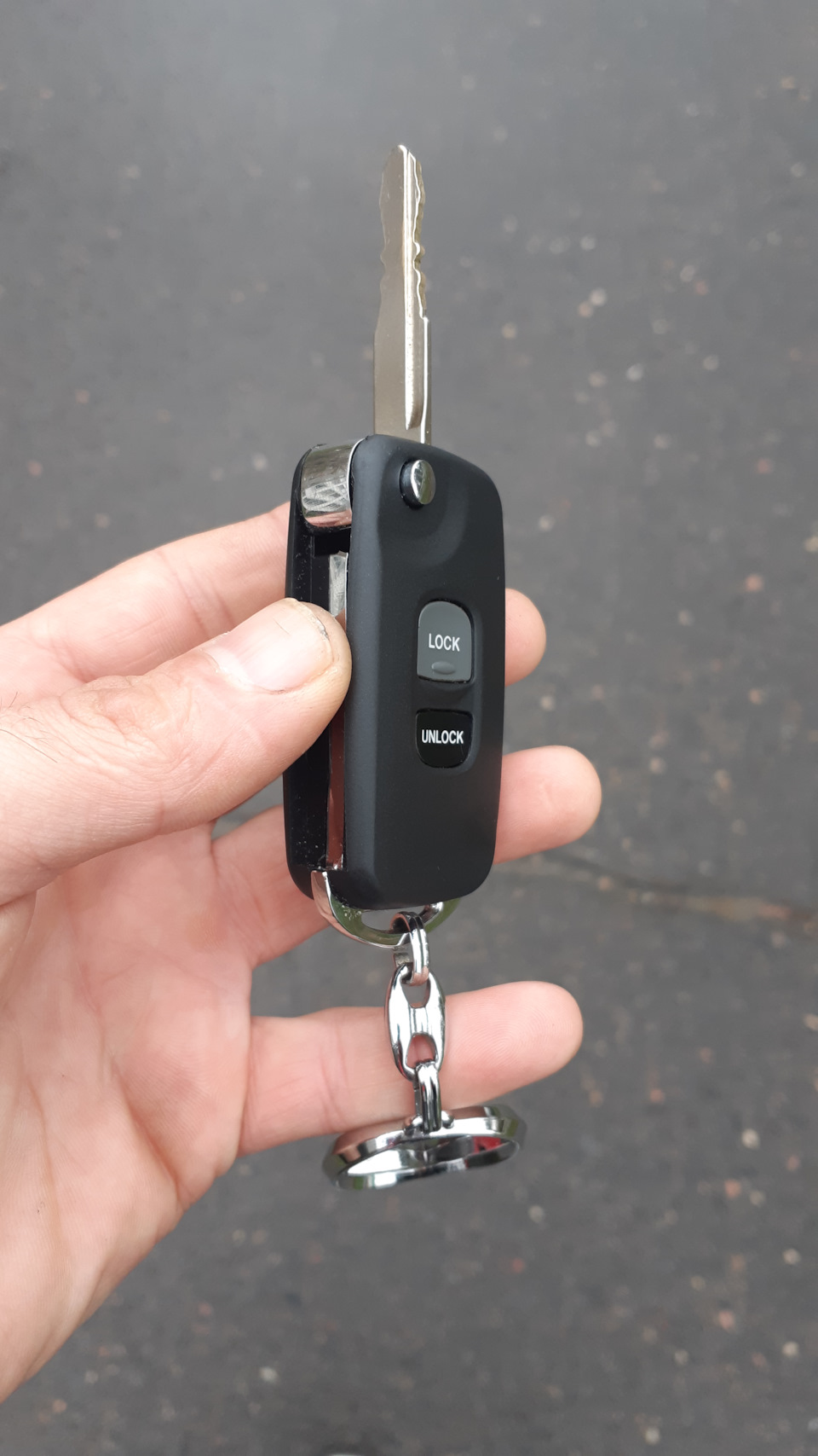 Ключ"выкидуха" — Mazda 323 VI, 1,6 л, 2001 года | аксессуары | DRIVE2