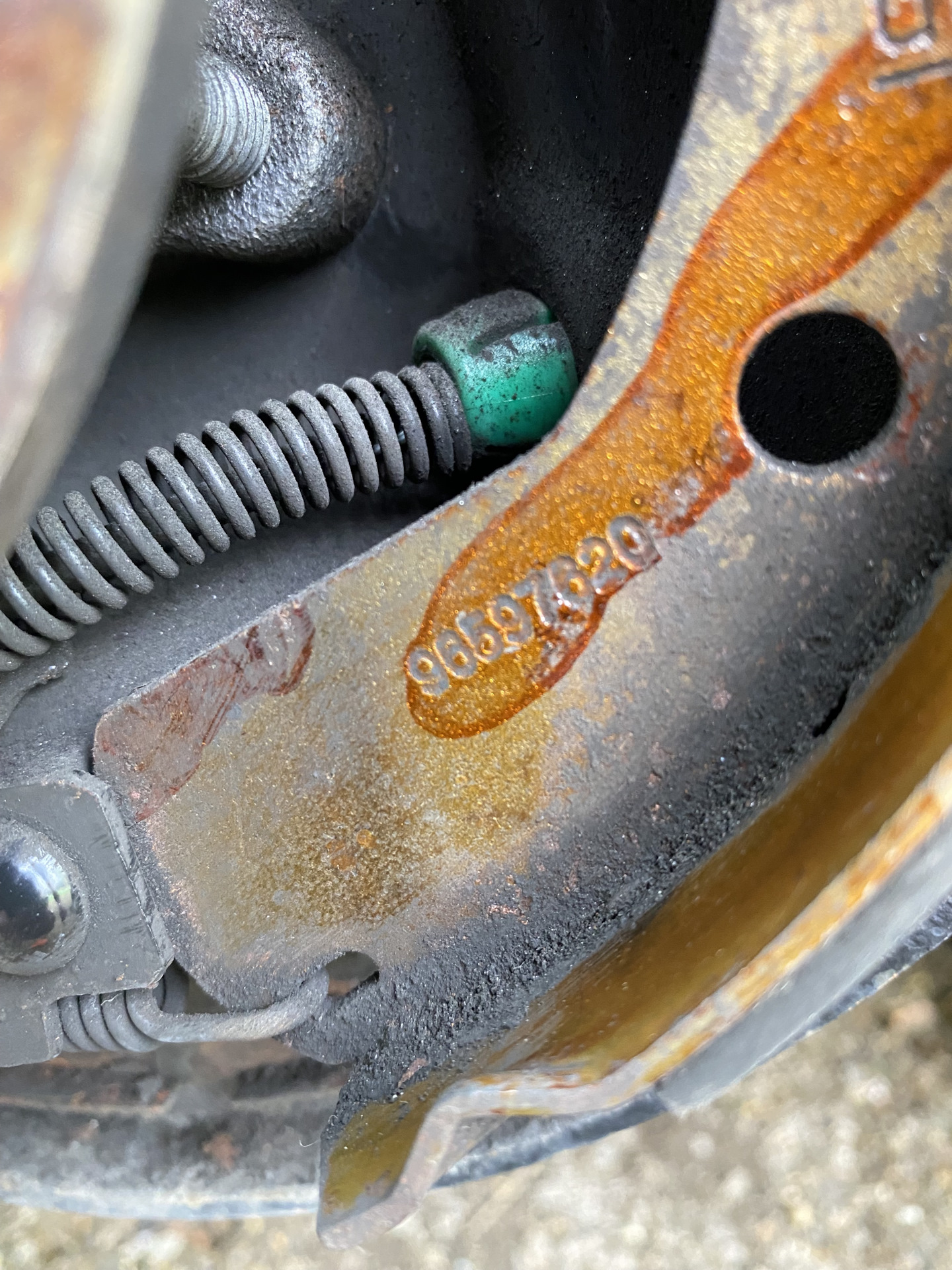 Подскажите пожалуйста — Chevrolet Aveo 5-door (2G), 1,6 л, 2013 года | запчасти | DRIVE2