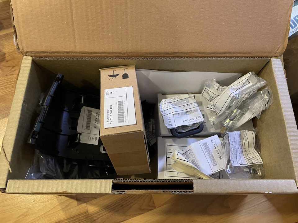 Ревизия плюсового провода под капотом — BMW 1 series (F20), 1,6 л, 2013 ...