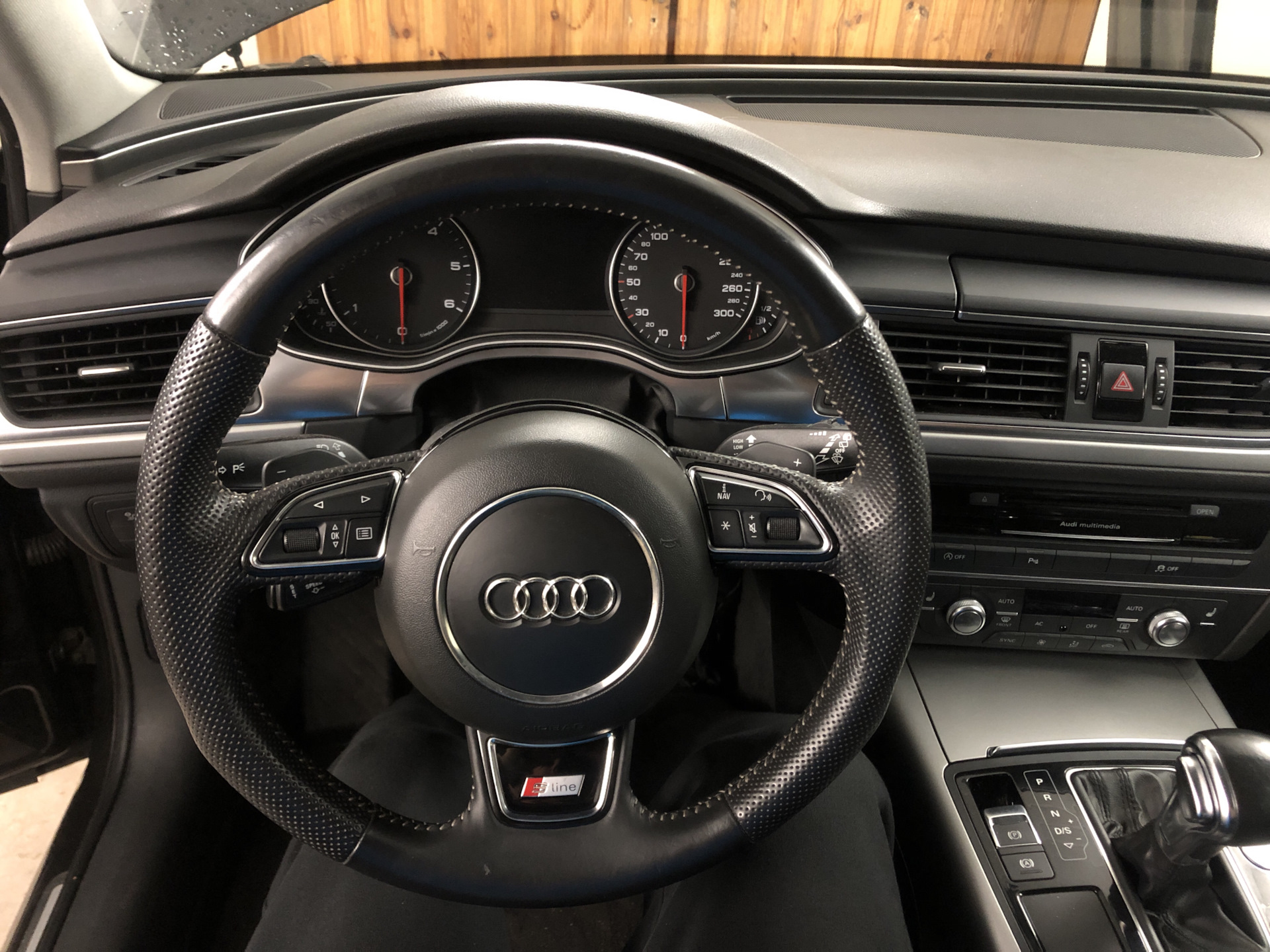 Замена руля, кнопки start/stop и ручкии КПП — Audi A6 Avant (C7), 3 л ...