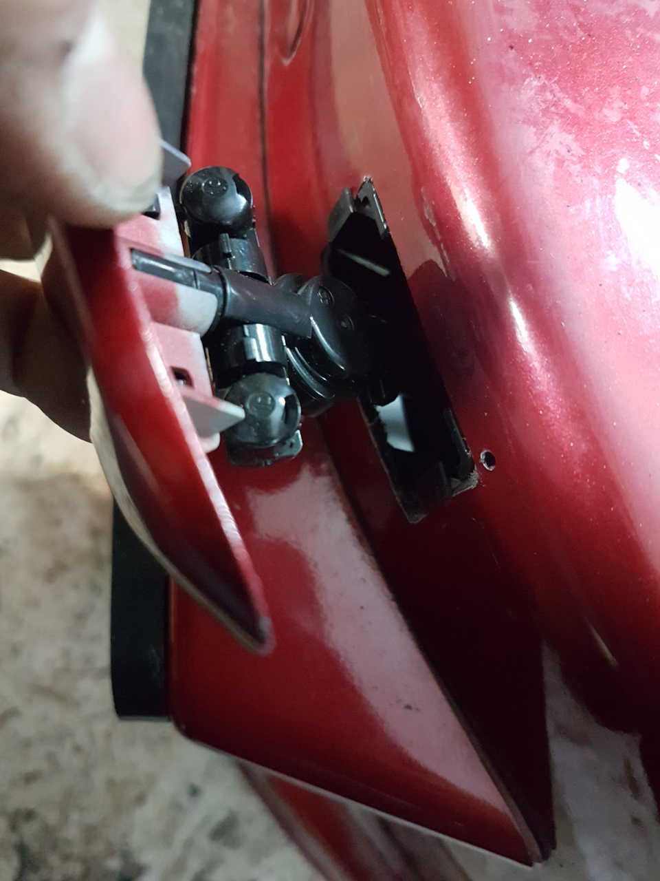 Полностью штатный омыватель фар — Mitsubishi Lancer X, 2 л, 2008 года ...