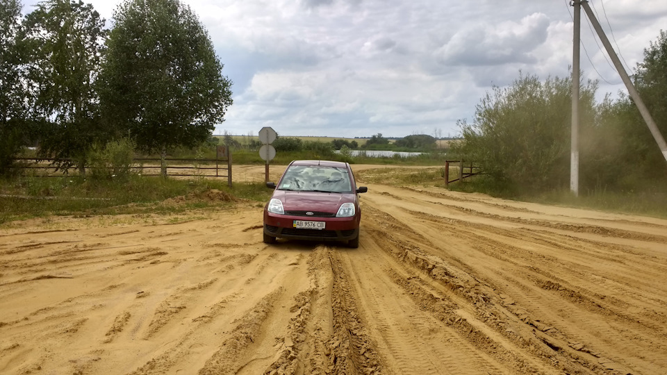 Амортизатор подвески газовый, задний KYB 553308 "Gas-A-Just" — Ford ...