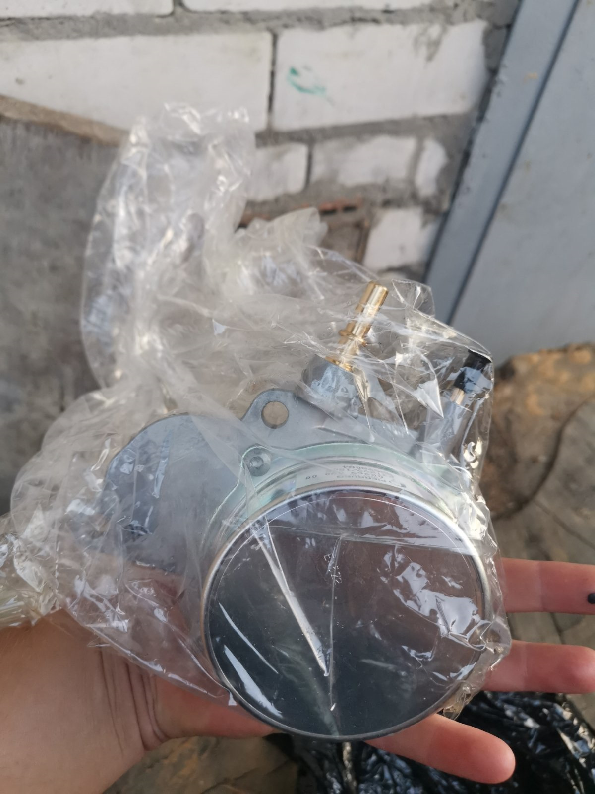 Вакуумный насос опель Зафира б 1,7 — Opel Zafira B, 1,7 л, 2009 года ...