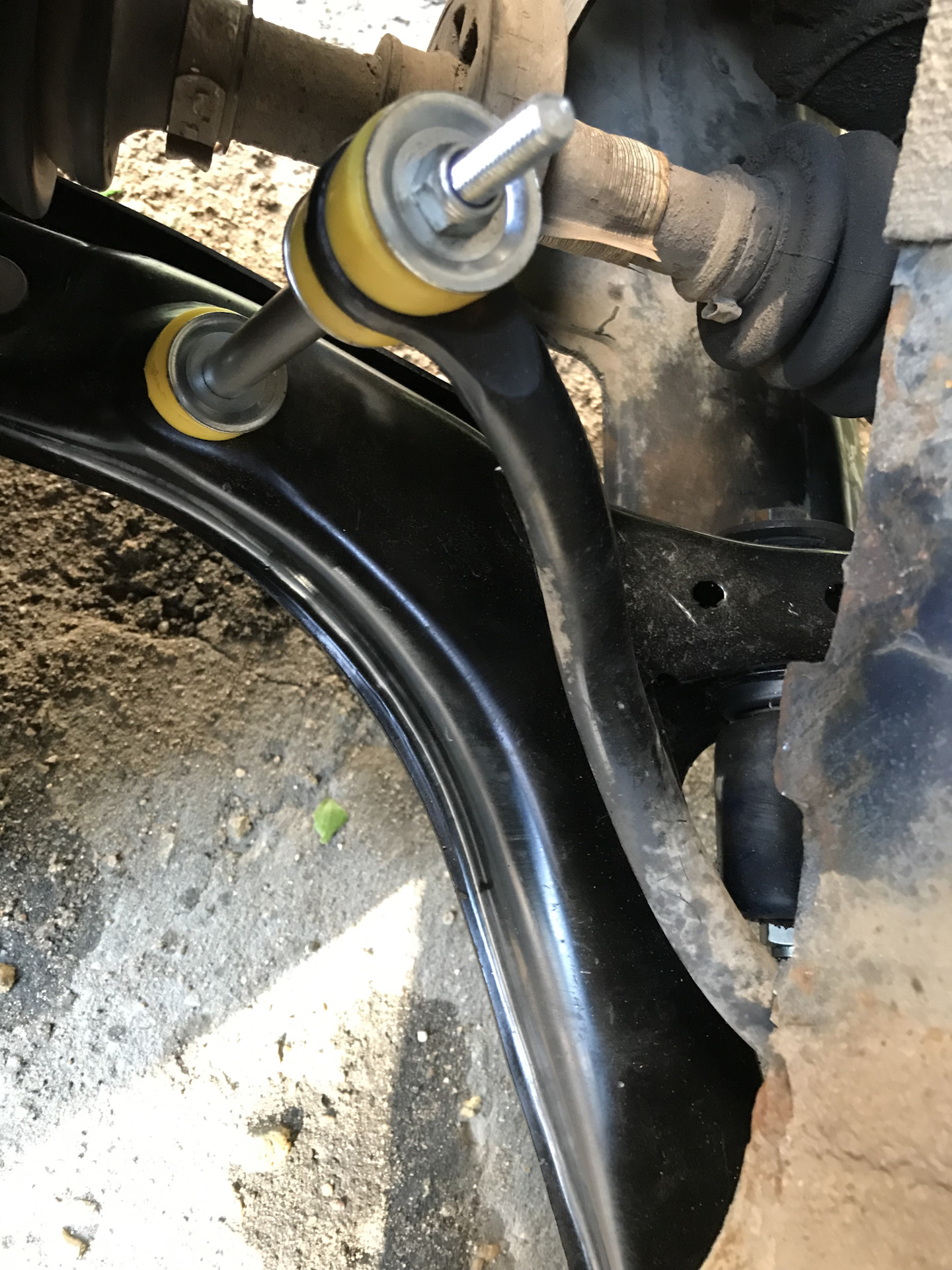 Передняя подвеска — Daewoo Nexia (2G), 1,5 л, 2008 года | ДТП | DRIVE2