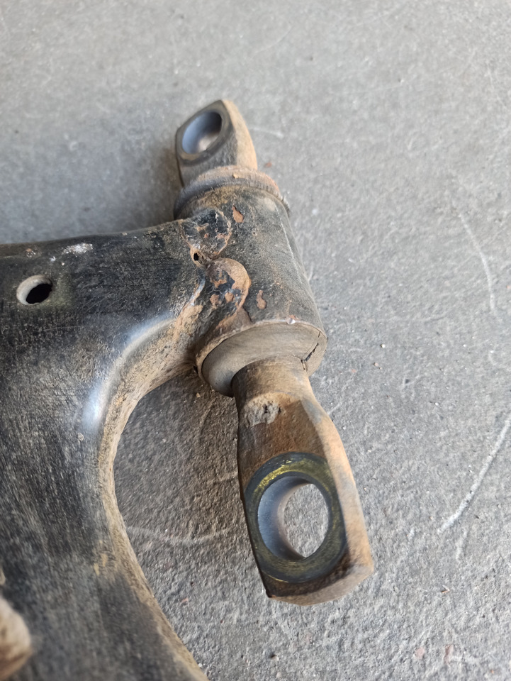 4806833070 Рычаг подвески TOYOTA LEXUS | Запчасти на DRIVE2