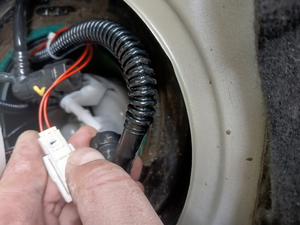 Топливный фильтр — Nissan X-Trail III (t32), 2 л, 2019 года | своими ...