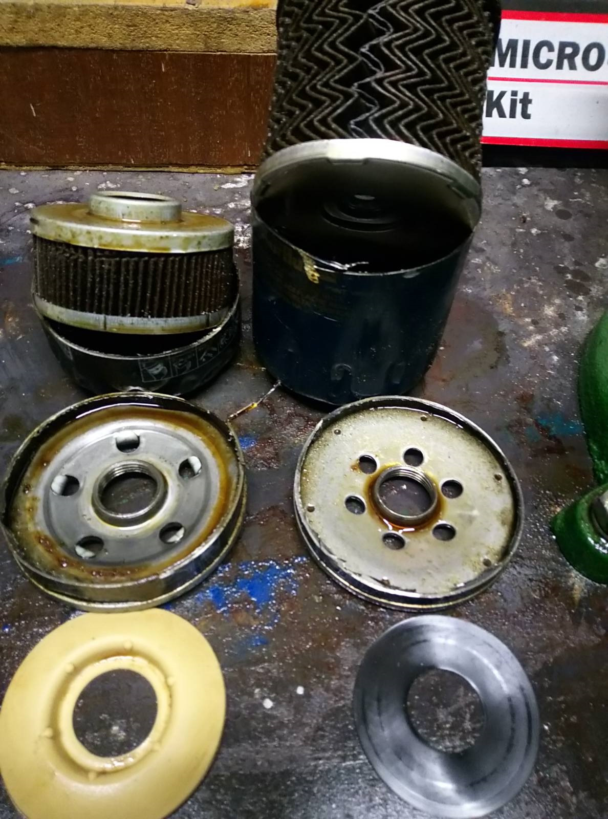 Экстренная замена масленного фильтра Purflux LS923 на MAN W75/3 ...