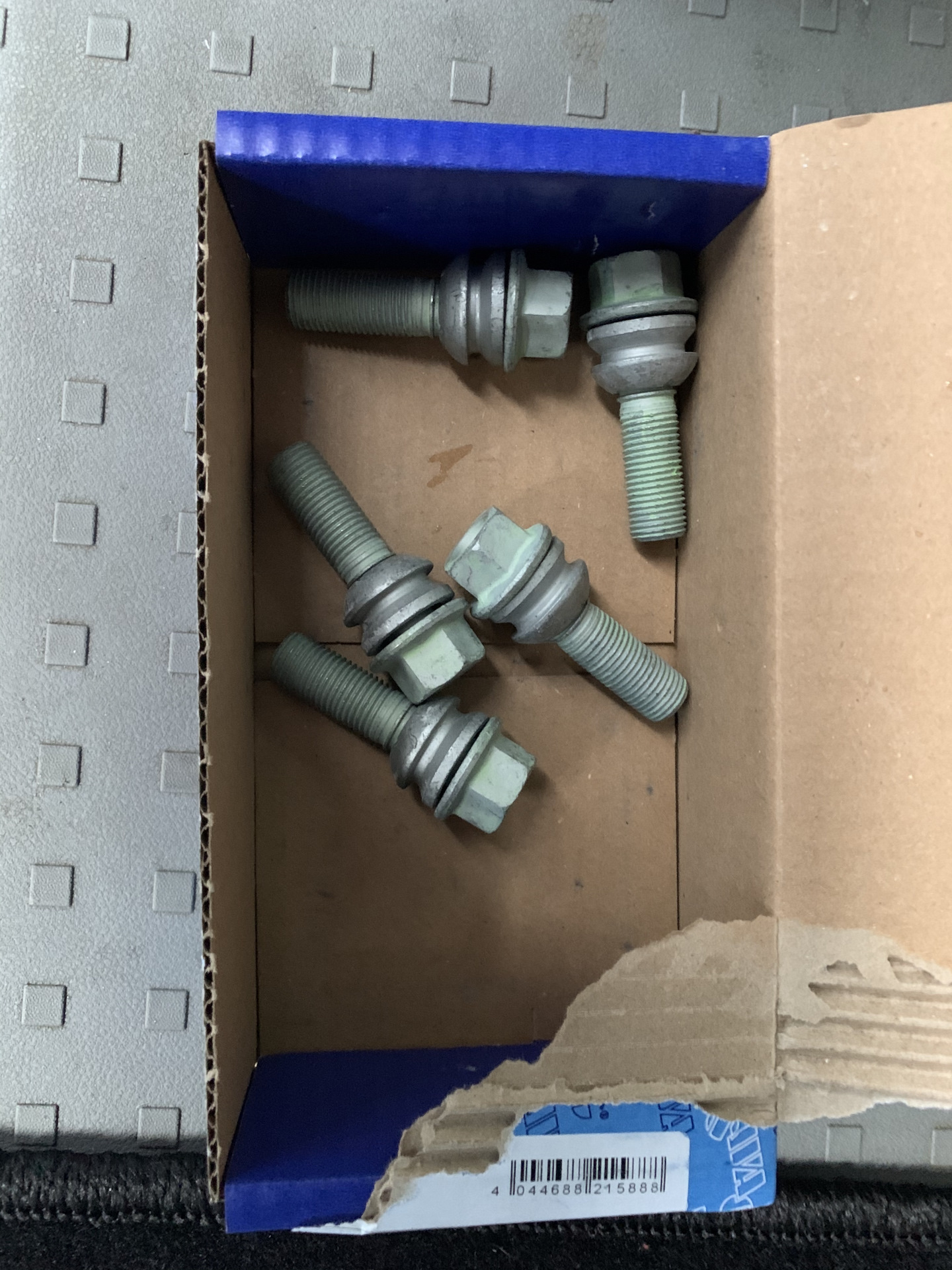 Присутствие отсутствия. (Часть 4) — Volkswagen Multivan (T5), 2 л, 2010 ...