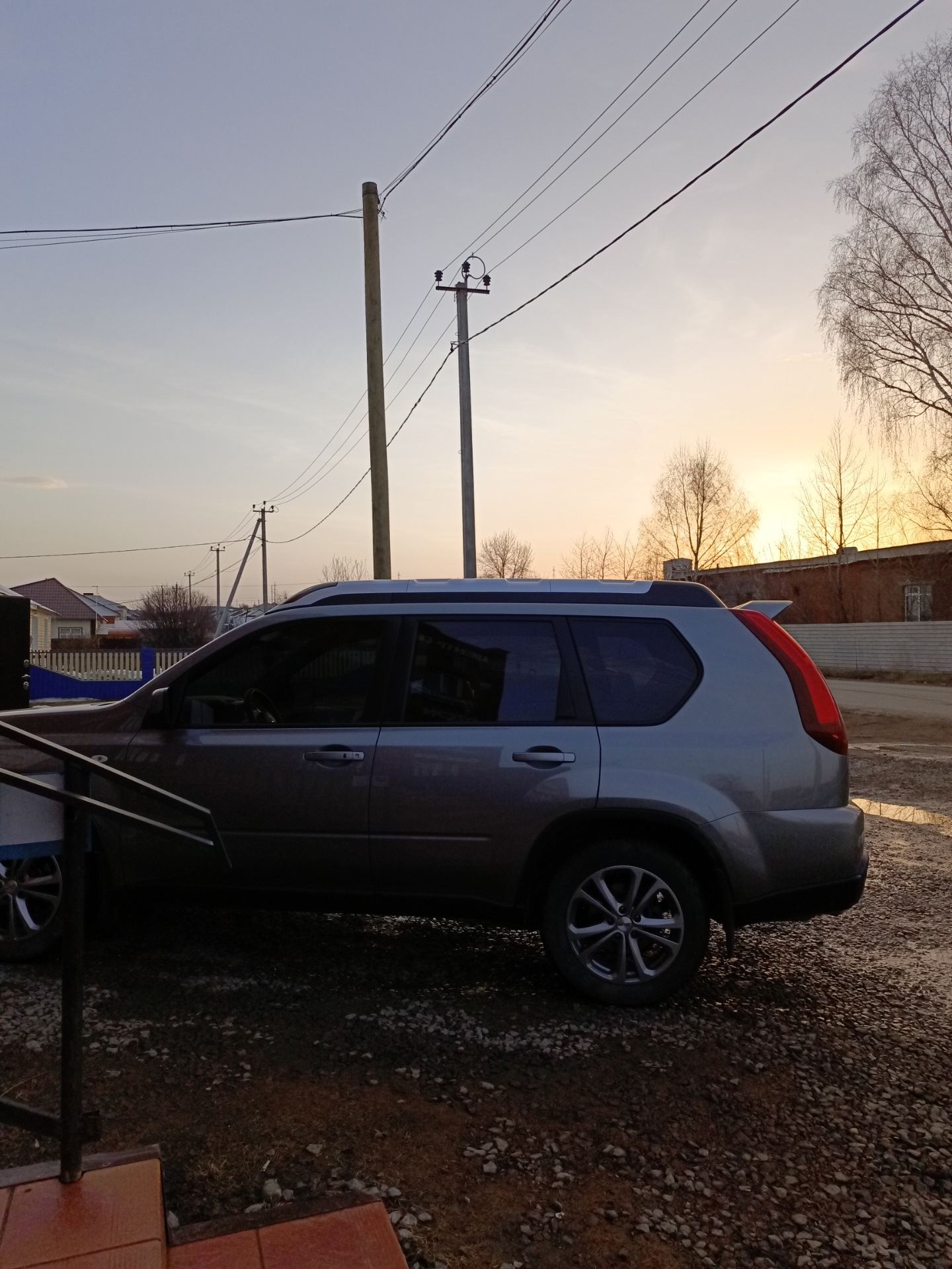 Спойлер — Nissan X-Trail II (t31), 2,5 л, 2012 года | тюнинг | DRIVE2
