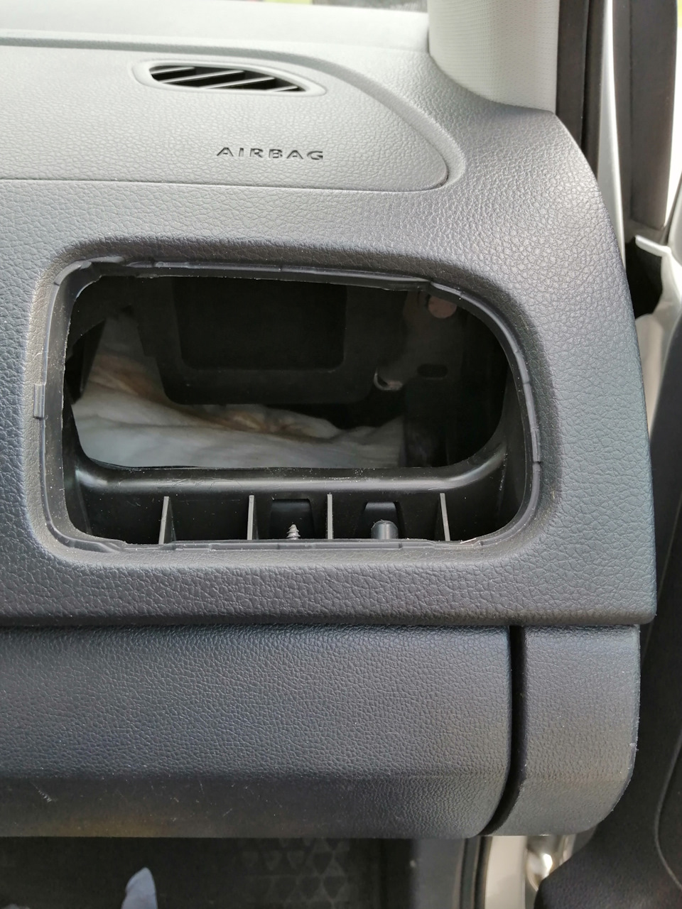 Замена цилиндра суппорта и заправка кондея — KIA Ceed (1G), 1,6 л, 2008 ...