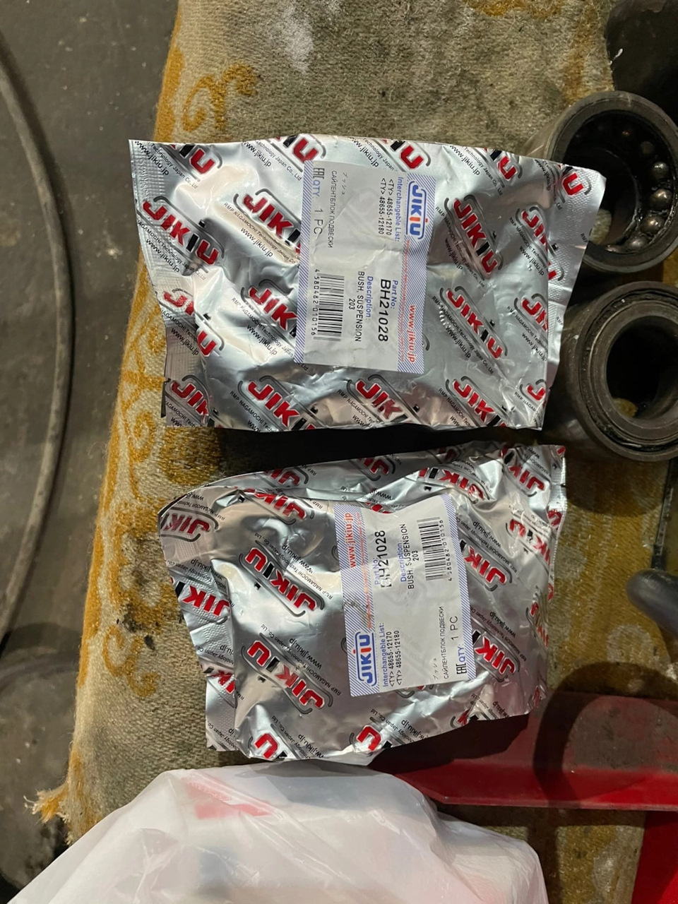 Салентблоки — Toyota Corolla (120), 1,8 л, 2003 года | запчасти | DRIVE2