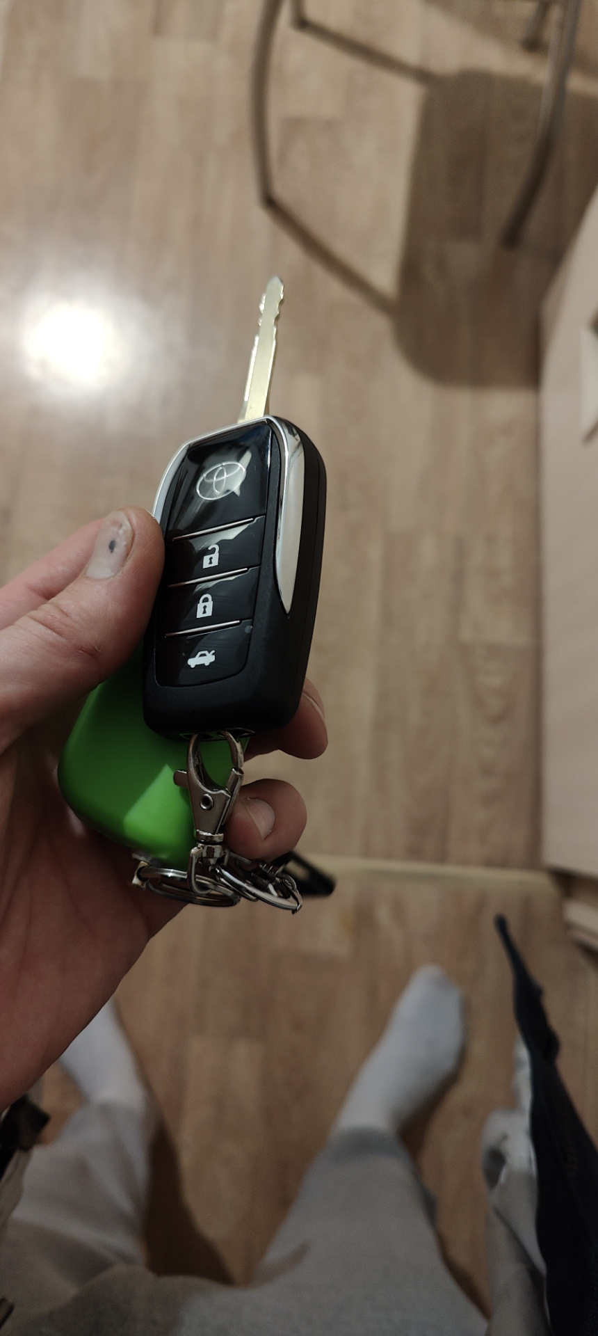 Ключ Аля свежие Тойоты!)) — Toyota Avensis II, 1,8 л, 2008 года ...