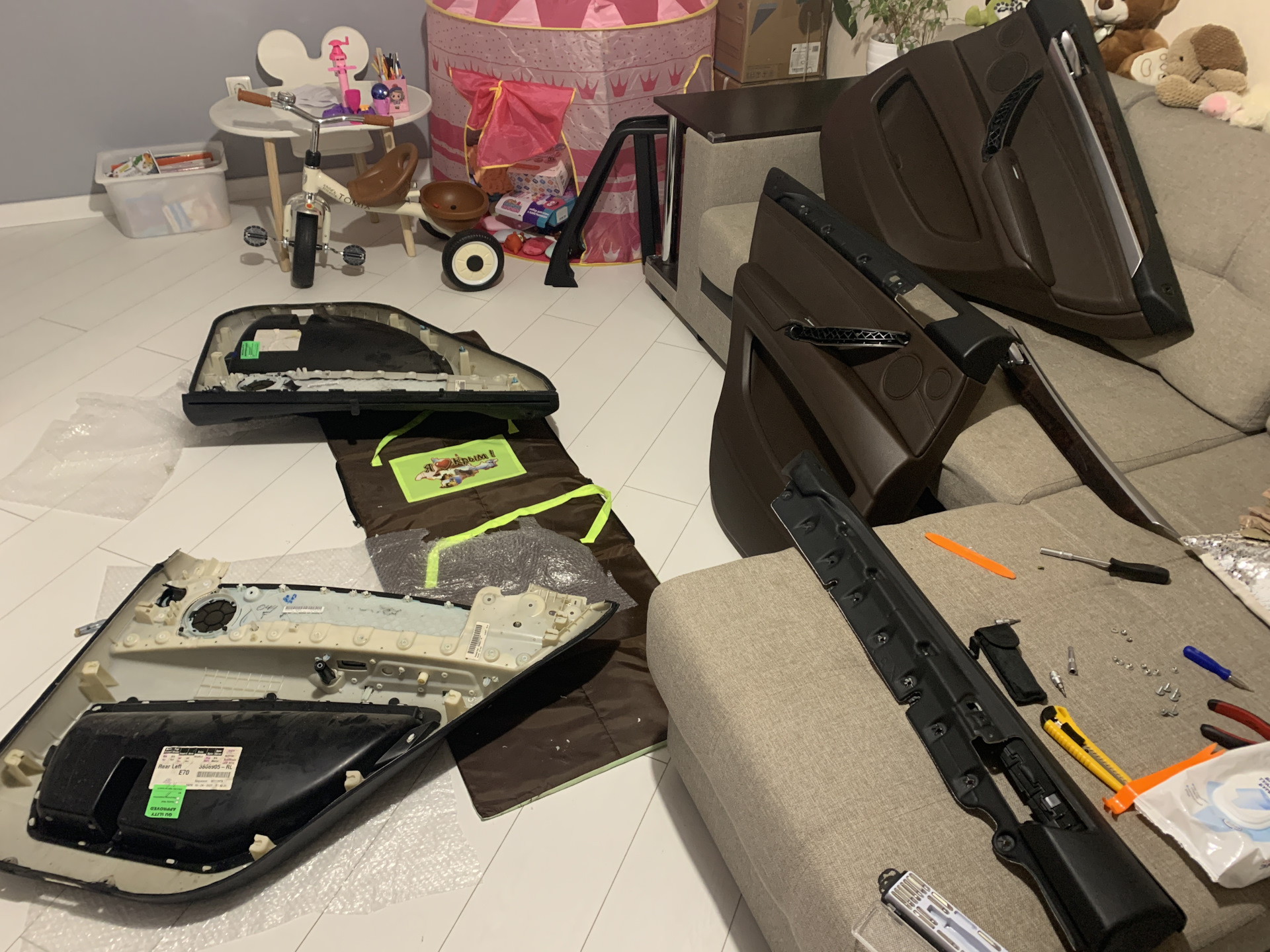 🟤 S417A Солнецезащитная штора окна двери Зд — BMW X5 (E70), 3 л, 2007 ...