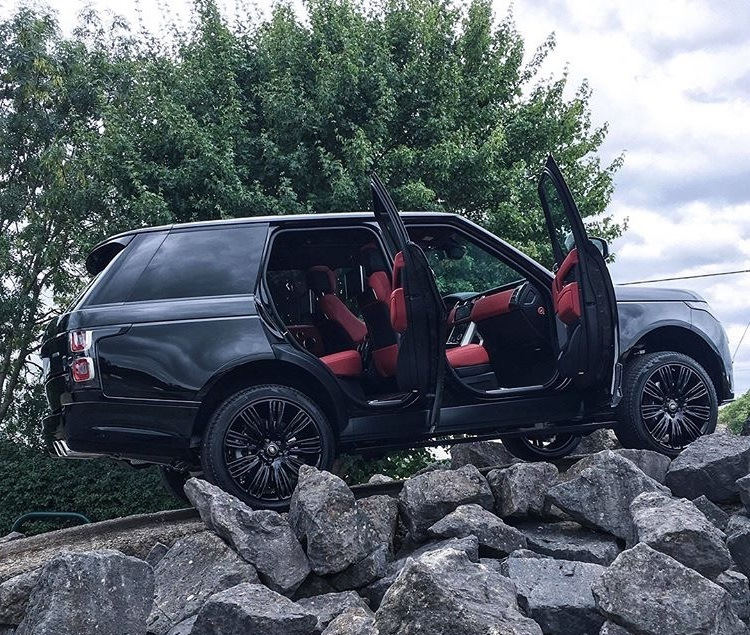 Первый в Украине Range Rover 2018 SVO Design Body-Kit от USP | Service ...