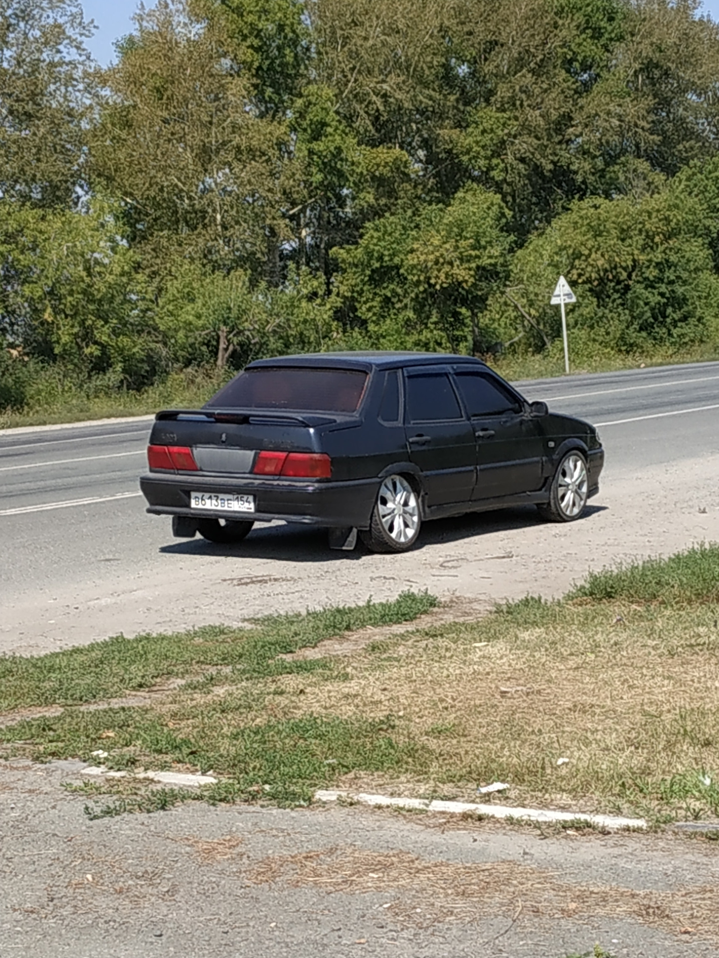 Встреча во дворах — Chevrolet Rezzo, 1,6 л, 2007 года | встреча | DRIVE2
