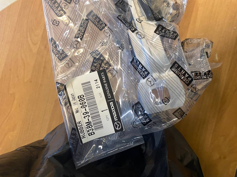 Замена правой и нижней подушки ДВС — Mazda 3 (2G) BL, 1,6 л, 2012 года ...