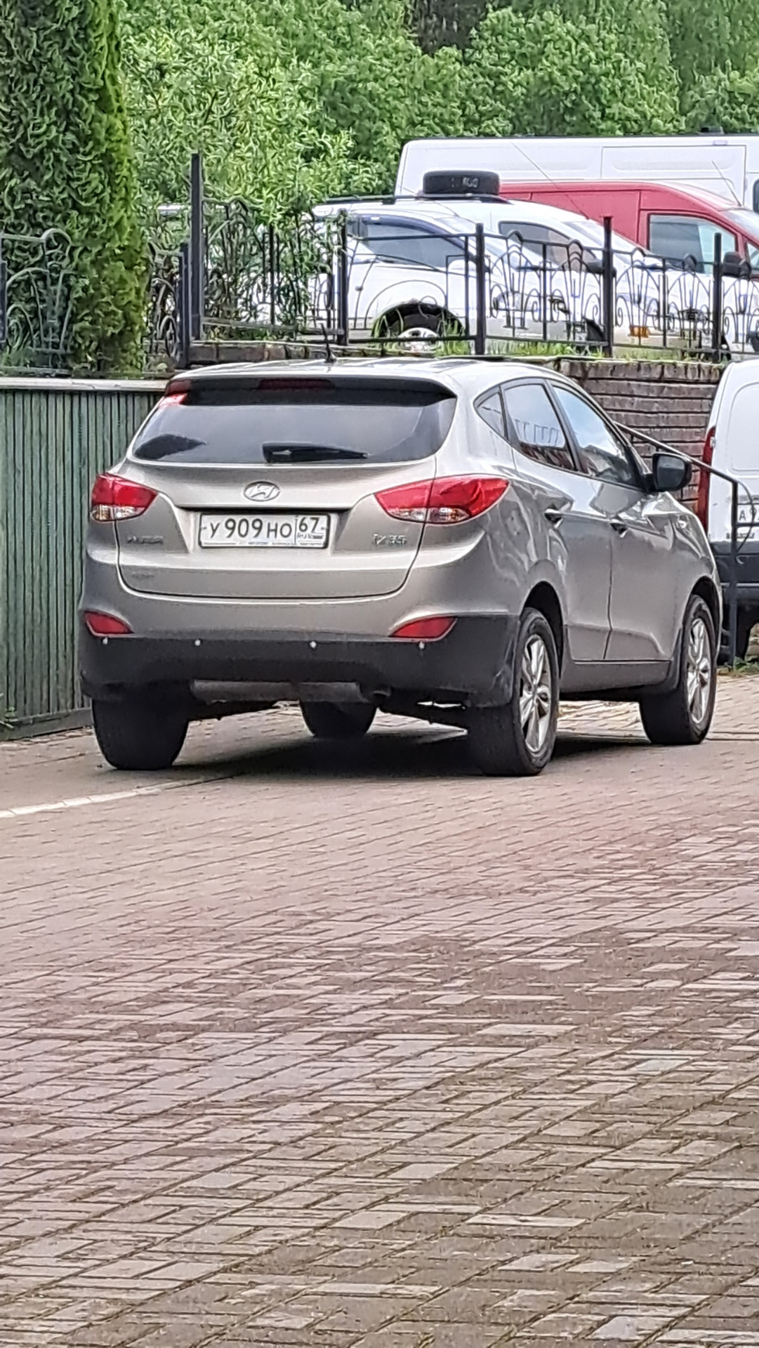 Спасибки Драйв2 за наклеечки;) — Hyundai ix35, 2 л, 2010 года | просто так | DRIVE2