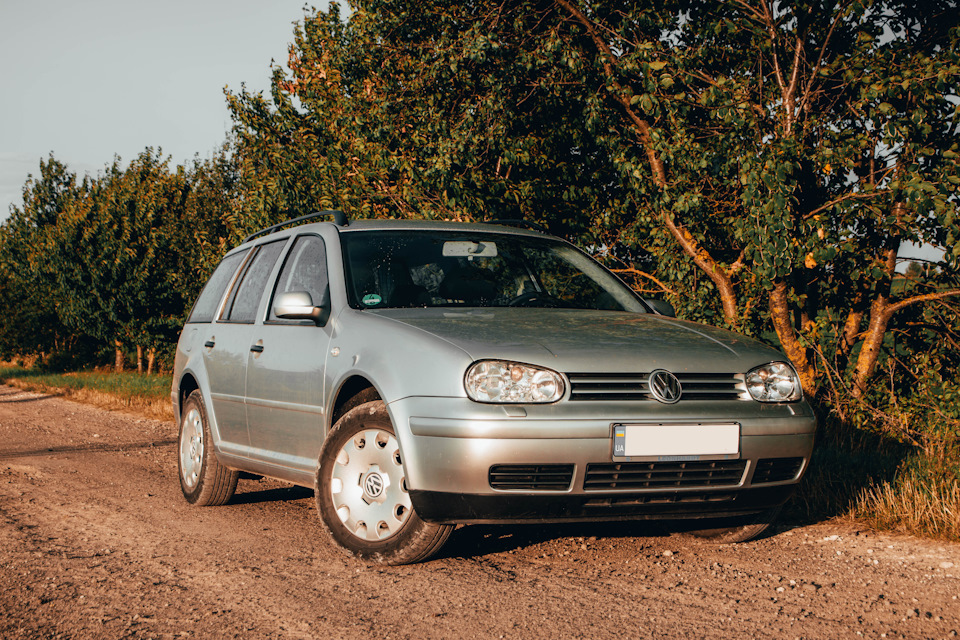 сделал фотки до тонировки. на память — Volkswagen Golf Variant (Mk4), 1,6 л, 2006 года ...