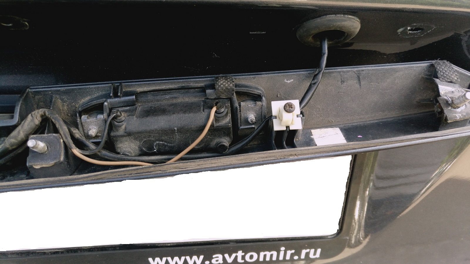 Покраска крышки багажника и крыла — KIA Ceed (1G), 1,6 л, 2010 года ...