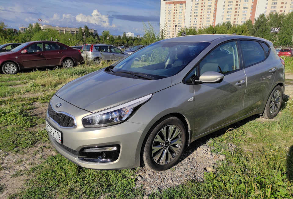 Готовлю переезд на теплые квартиры — KIA Ceed (2G), 1,6 л, 2017 года ...