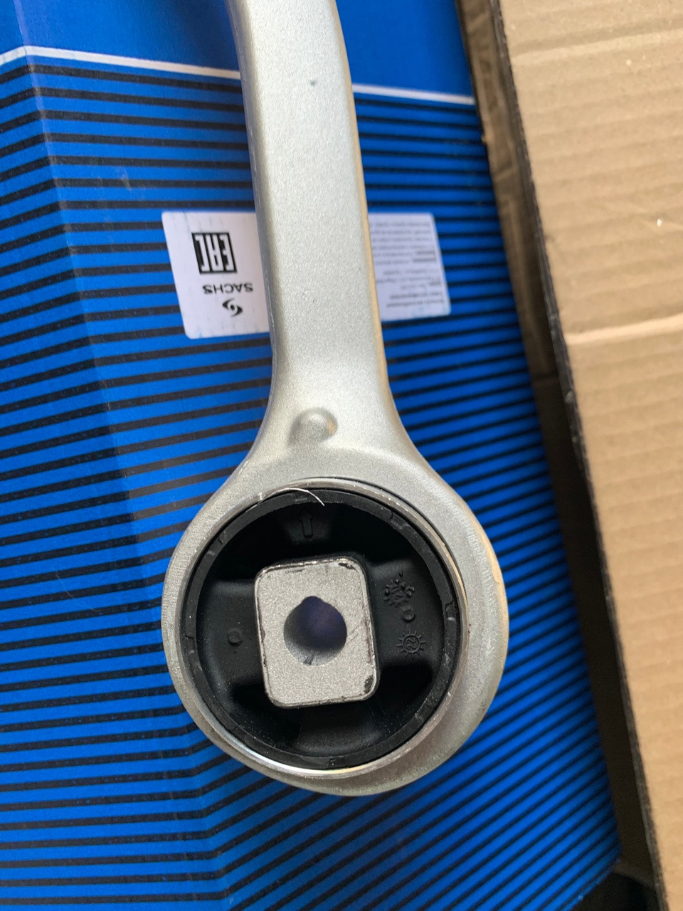 Передняя подвеска — BMW 5 series (E39), 2,5 л, 2002 года | визит на ...