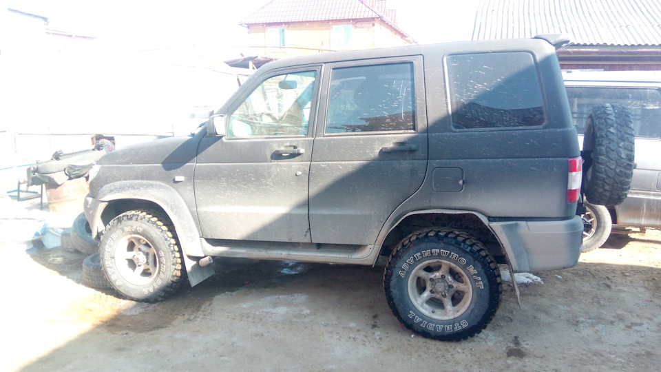 УАЗ Patriot Sport 2.7 бензиновый 2010 | Черный раптор на DRIVE2