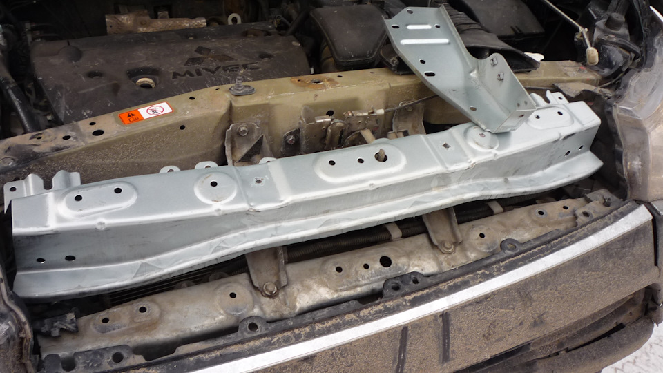 Ремонт — Mitsubishi Outlander (3G), 2 л, 2013 года | кузовной ремонт ...