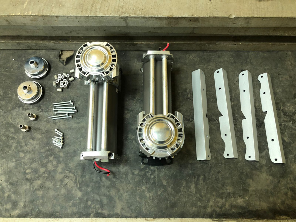 Беркут R24 х 2 в крыло (очередная пневмосистема) — Toyota Land Cruiser ...