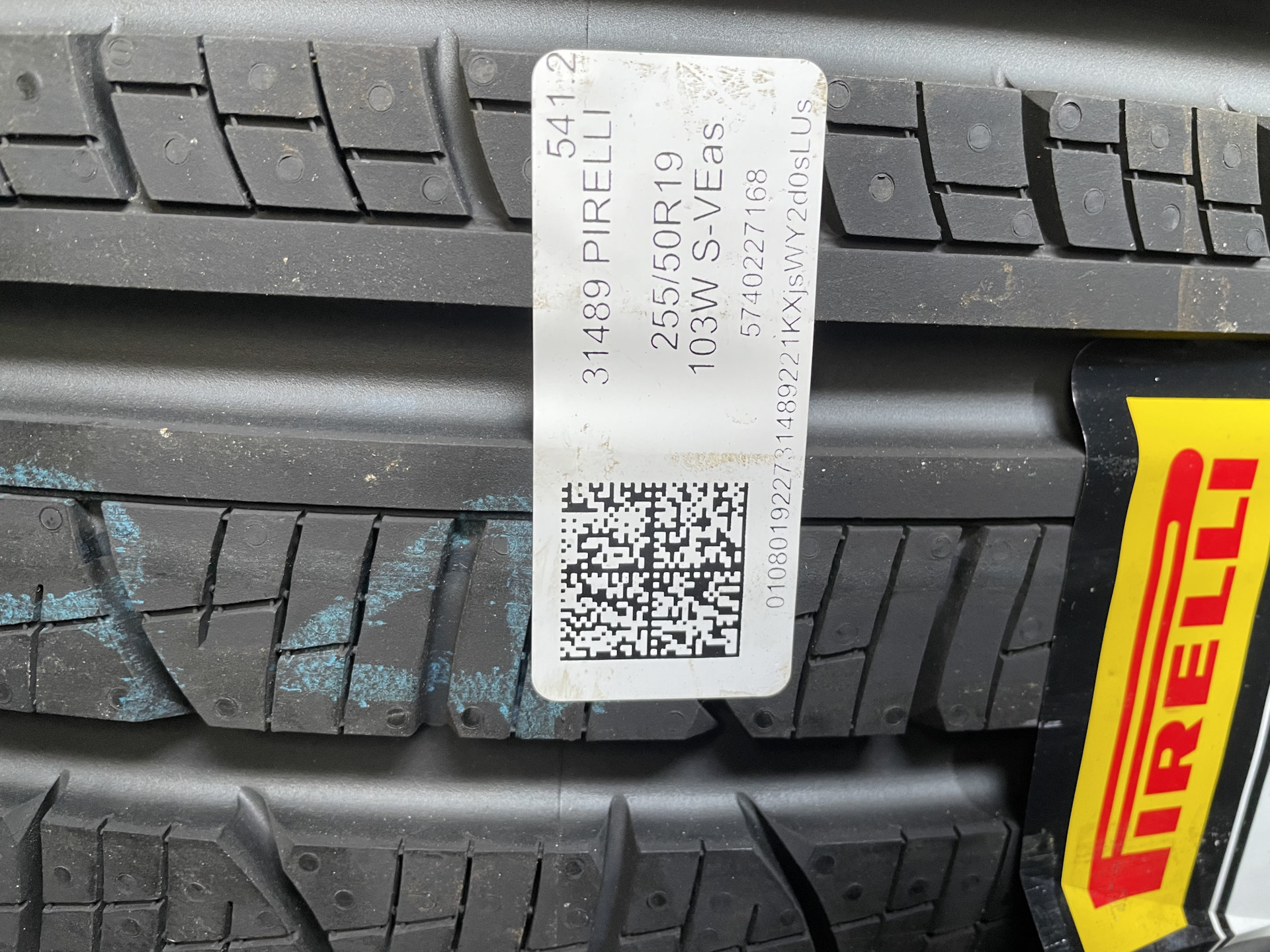 Новая резина Pirelli Scorpion Verde All Seasons — Mercedes-Benz M-Class ...