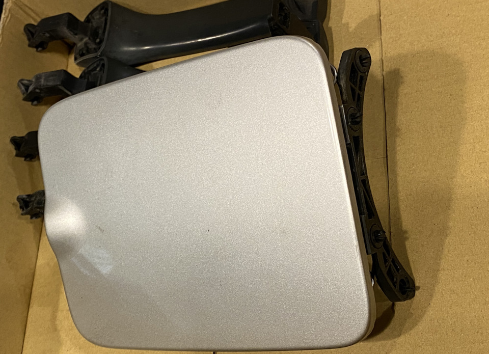 9187720 Крышка Volvo | Запчасти на DRIVE2