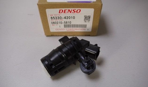 8533042010 Мотор омывателя TOYOTA LEXUS | Запчасти на DRIVE2