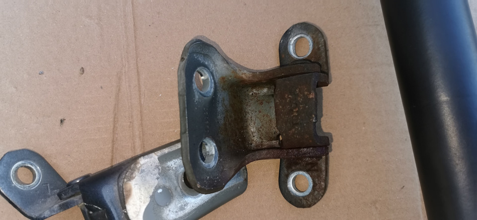 1. Замена Дверных петель — Toyota Camry Hybrid (XV40), 2,4 л, 2008 года ...