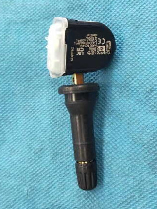 Датчики давления в шинах на Geely Monjaro. Артикул, процедура обучения ...