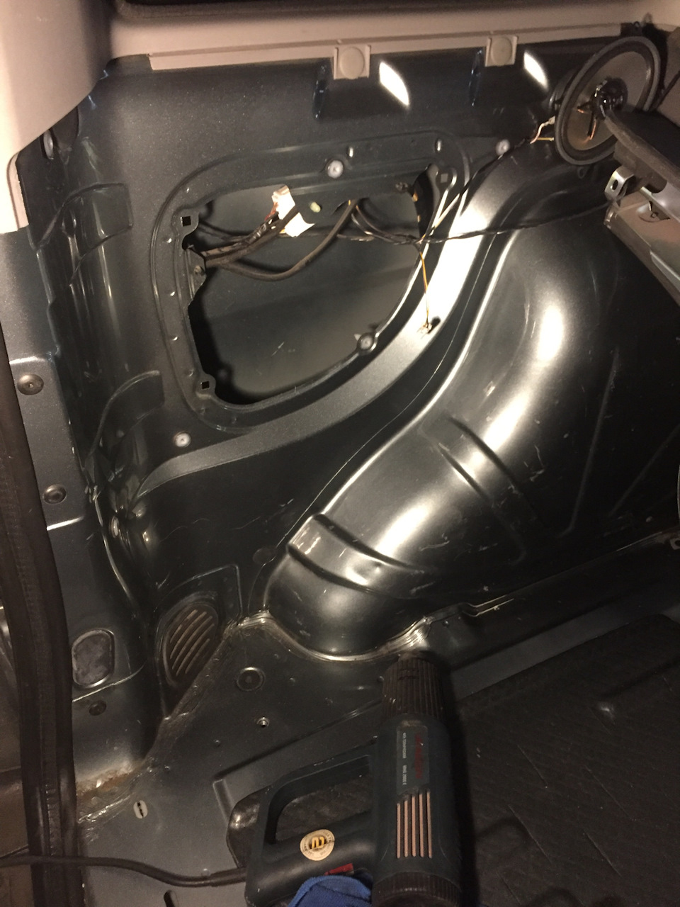 Шумка задних арок — FIAT Doblo (1G), 1,4 л, 2011 года | тюнинг | DRIVE2