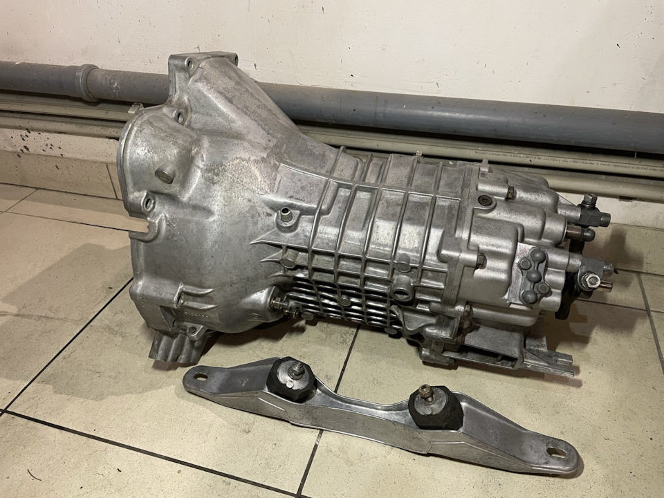 Getrag 260, кардан, кулиса и редуктор 3,25. — BMW 7 series (E23), 2,8 л ...