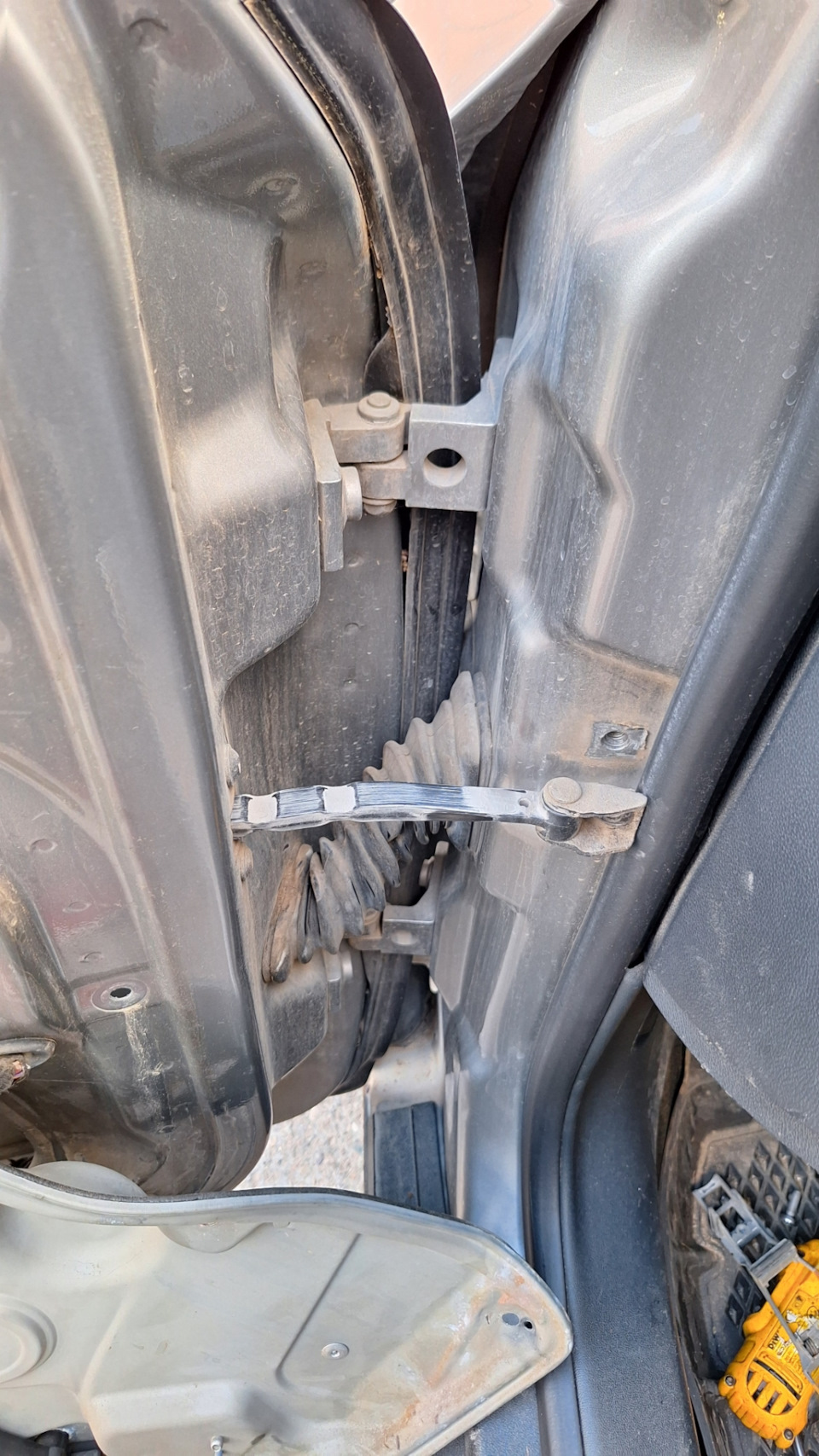 SKODA OCTAVIA A5 FL Замена микрика водительской двери. — Skoda Octavia ...